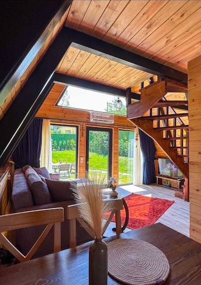 Teona Kartepe Bungalov