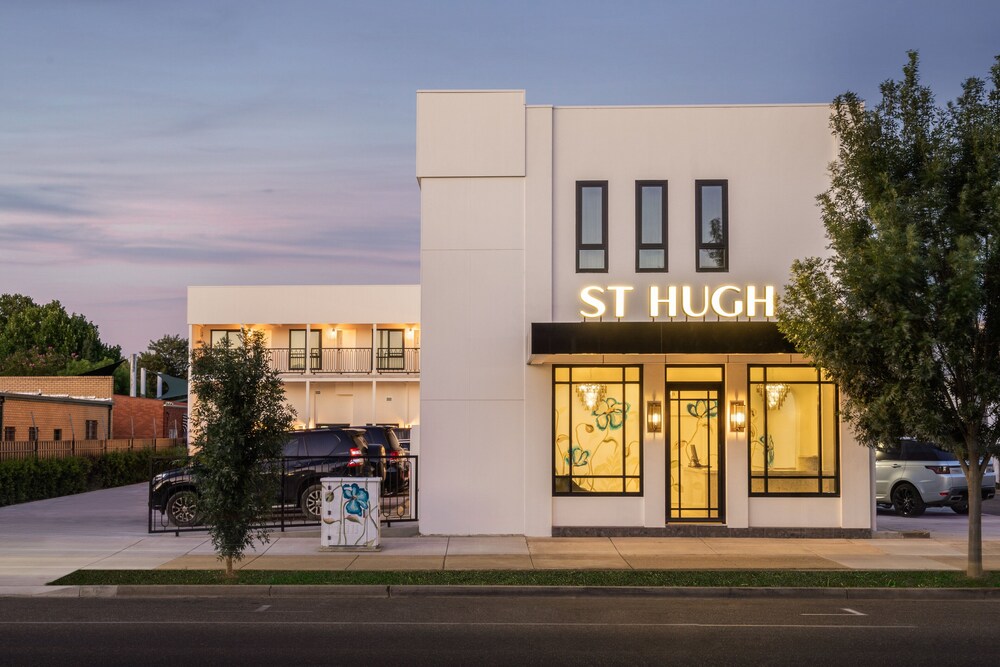 St Hugh Hotel Wagga Wagga - Wagga Wagga