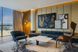 Lençóis italianos Frette, roupa de alta qualidade, secretária 