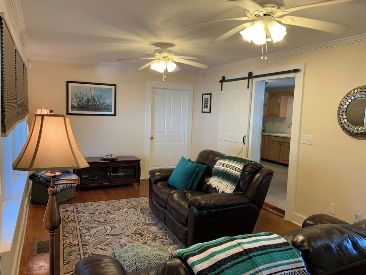 Delia's River Retreat:  Charming 3 Bedroom Cottage In St. Marys, Georgia - Amelia Island, FL