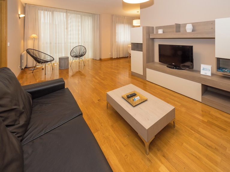 Espacioso Apartamento En Yamaguchi - Pampelune