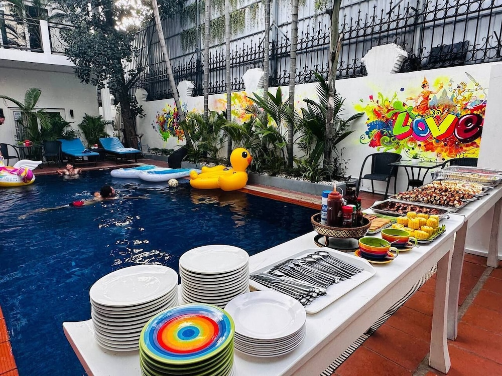 Pride Resort Cambodia - Phnom Penh