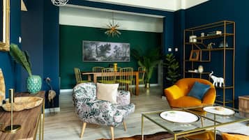 Apartamento | 3 quartos, escrivaninha, acesso à internet de alta velocidade