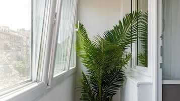 Apartamento | 3 quartos, secretária, internet de alta velocidade