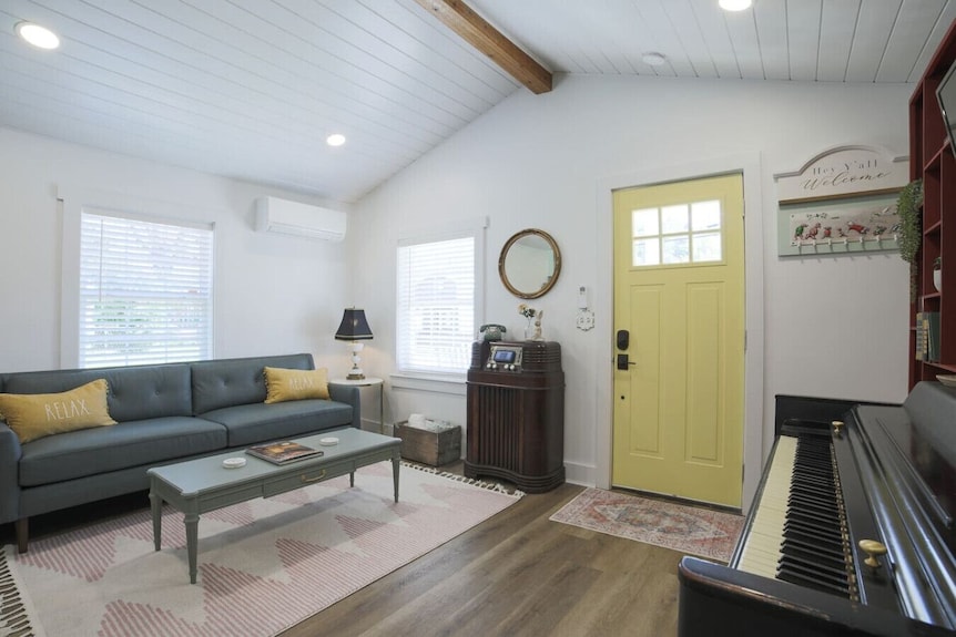 Cozy Historic Cottage | Walk To Northshore - Signal Mountain, TN