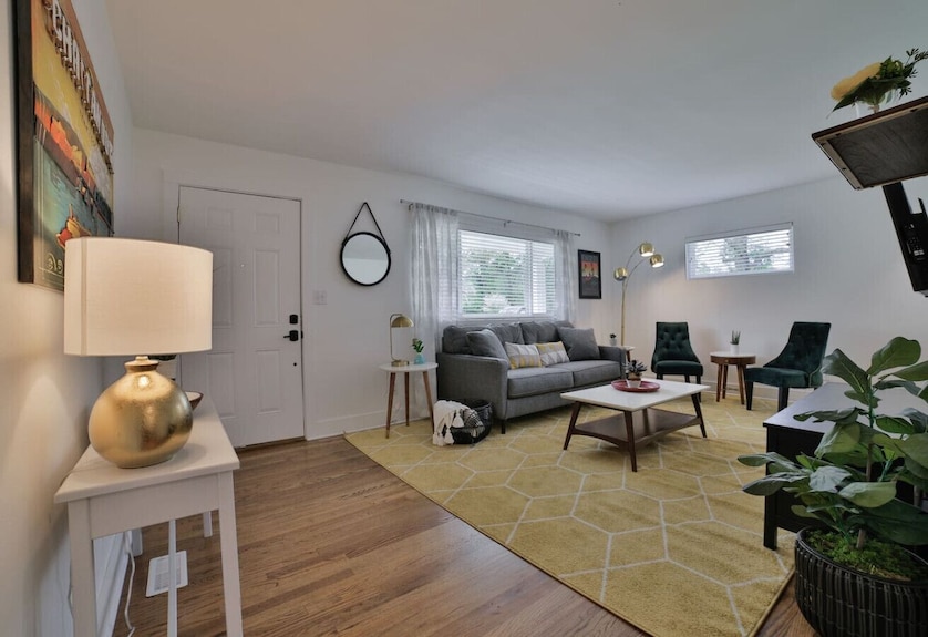 Live Like A Local | North Chattanooga Stay (Left Unit) - Chattanooga, TN