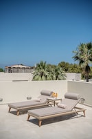 Premium Suite with outdoor plunge pool | Terraço/pátio interior