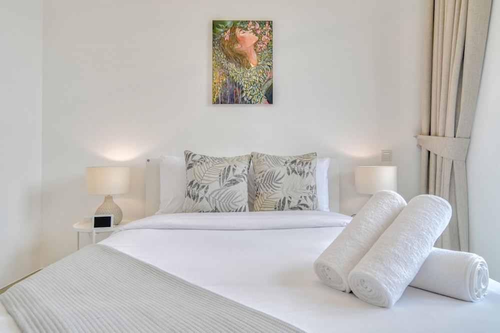 Serenene 1BR at Afnan 3 Midtown IMPZ by Deluxe Holiday Homes - Dubai | Vrbo