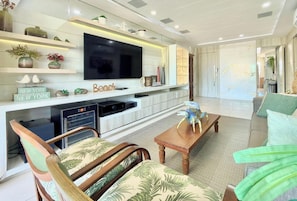Apartamento | Área de estar | TV de tela plana