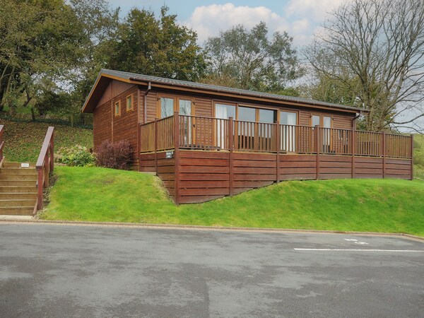 Hideaway Lodge - Tintagel