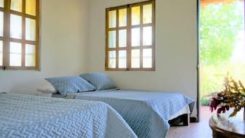 Quarto Triplo | 1 quarto, Wi-fi grátis, roupa de cama fornecida