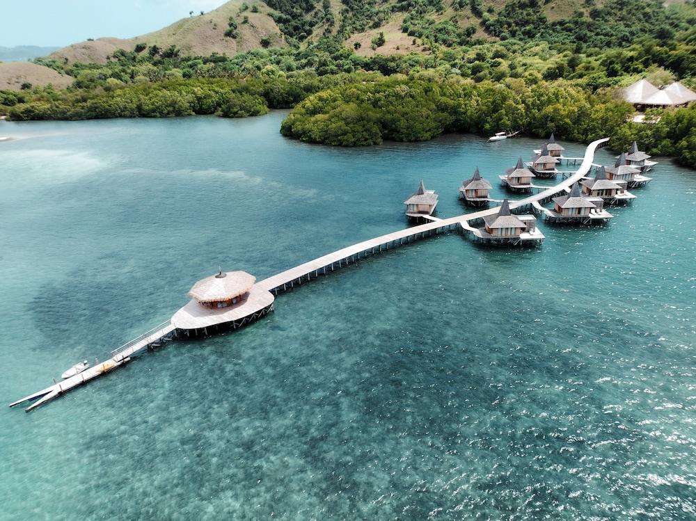 Menjaga Bay - East Nusa Tenggara