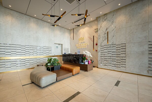 Eco Green Saigon Luxury Apartment Hotel - Ho Chi Minh City