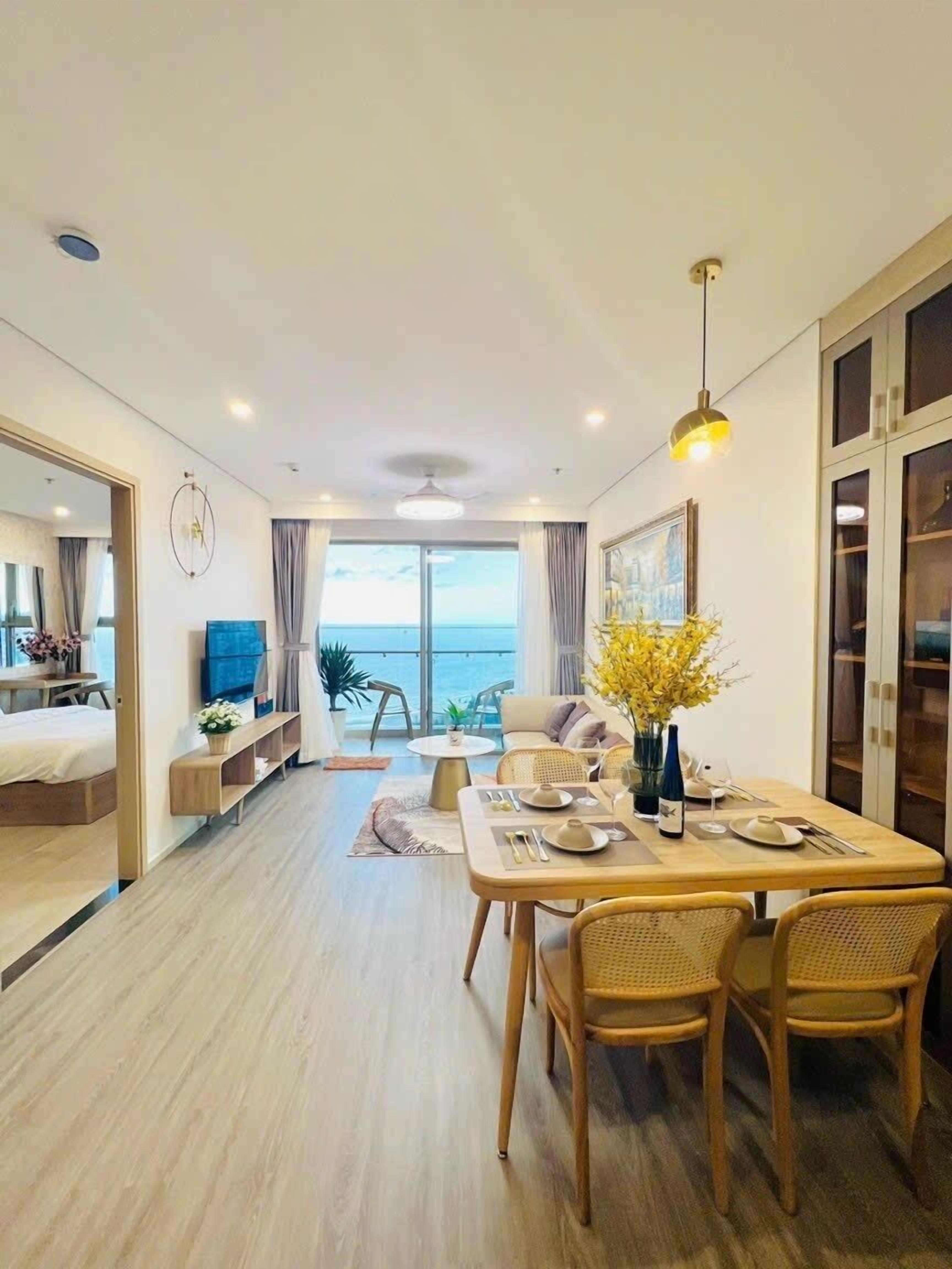 Apartamento premier | Área de estar | Smart TV 49 polegadas com canais a cabo