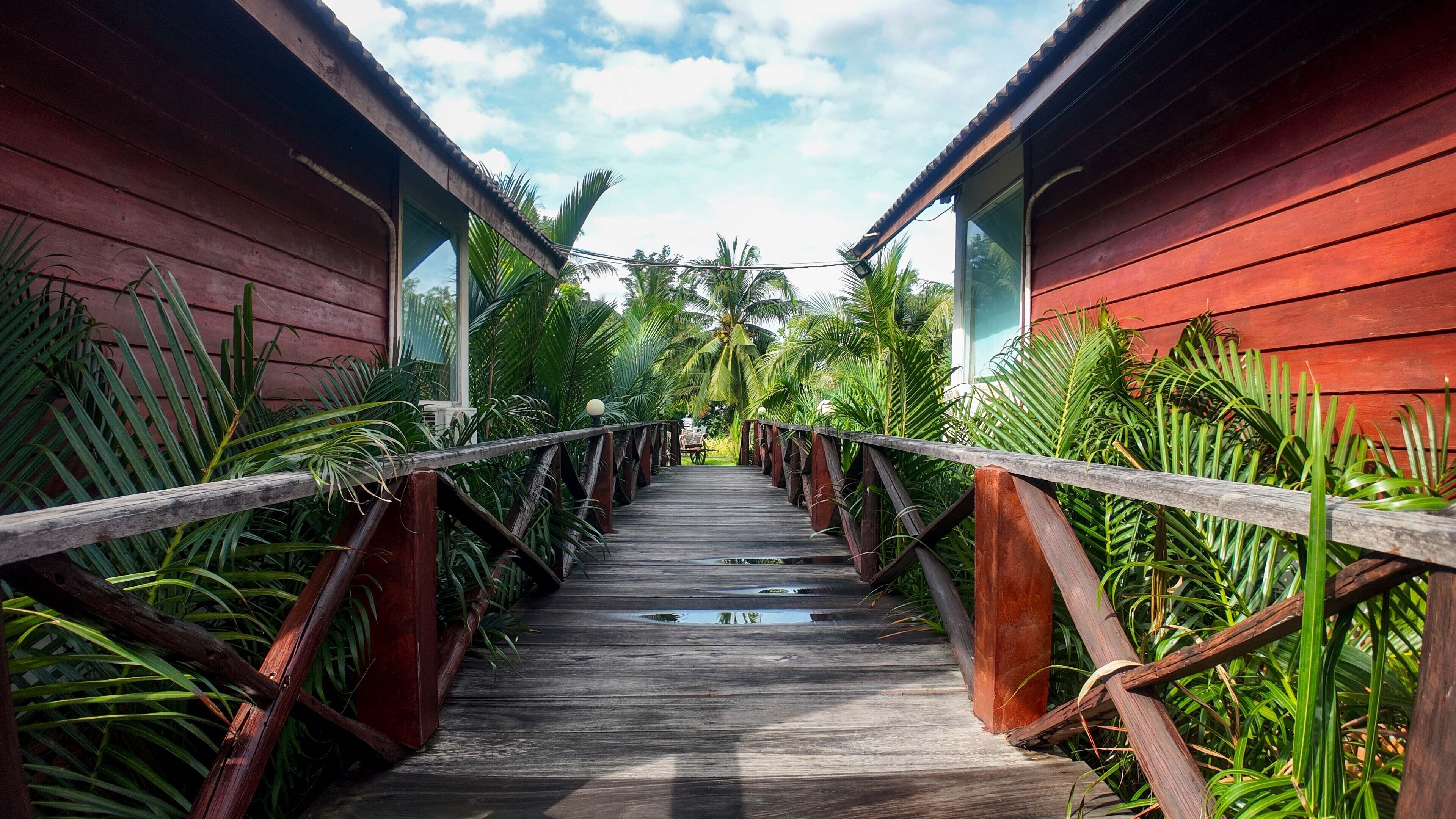 Bungalow Deluxe, 1 quarto, vista para o rio, sobre a água | Terraço/pátio interior