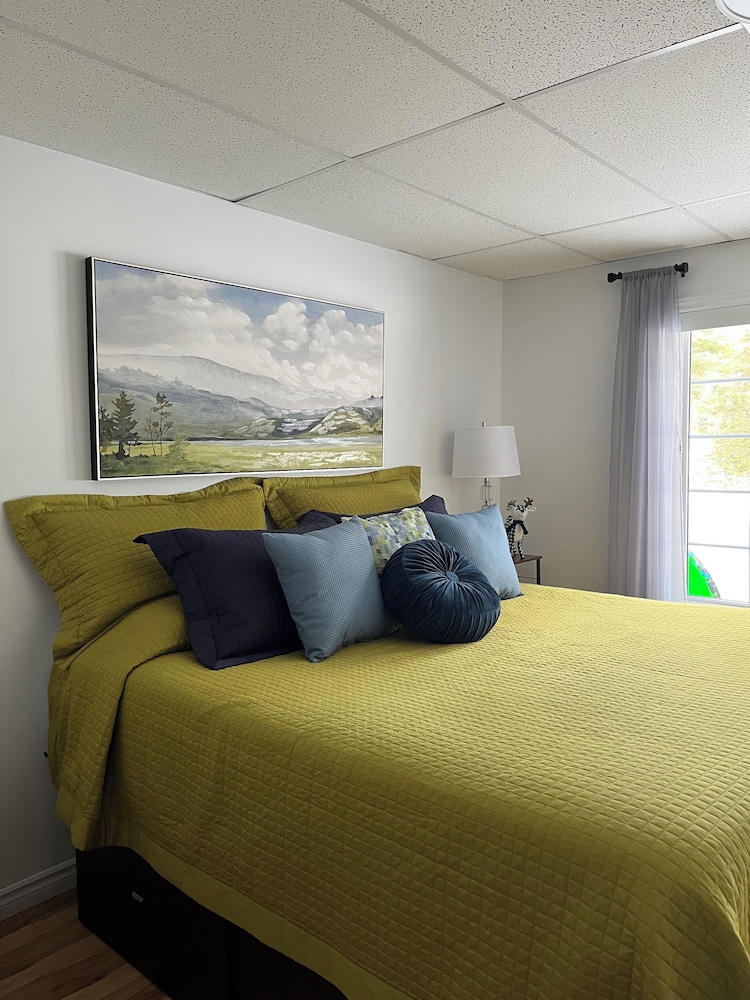 Chalet Le Panache Des Bois Avec Spa - Shawinigan