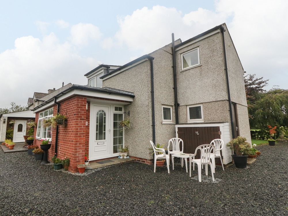 The Cottage At Ty Newydd - Anglesey