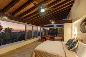 Vila | 3 quartos, roupas de cama premium, edredons de pluma