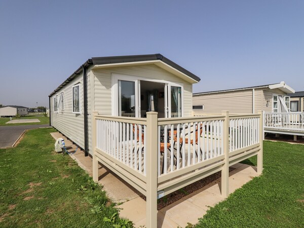 62 Pinewood - Mablethorpe