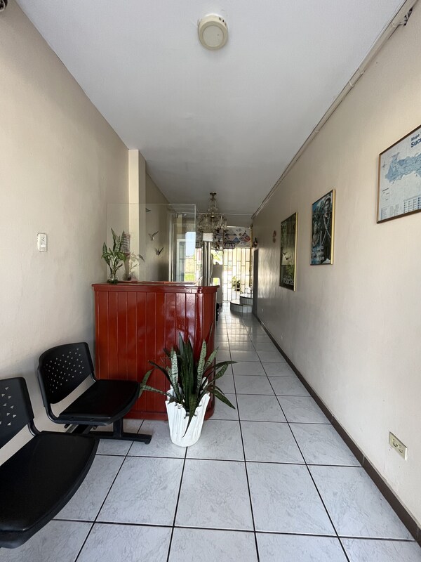 Hostal Amazónico Bello Amanecer - Nueva Loja