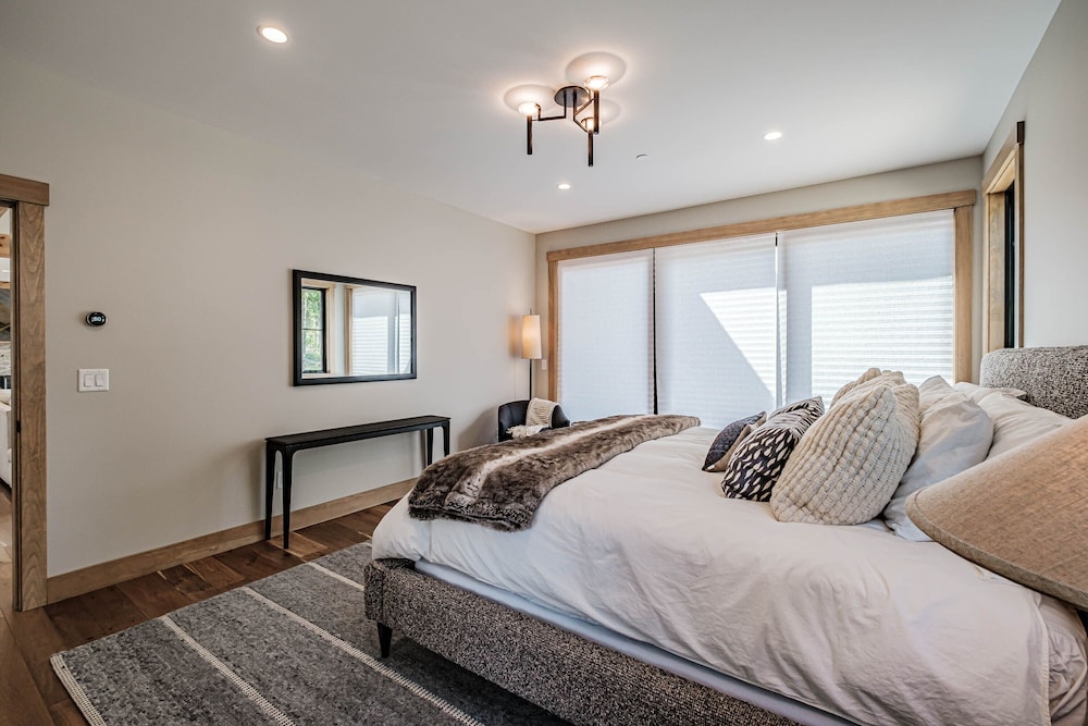 Exclusive Ski-in/Out Luxury Home at Alpine Haven on Merrill Hill ...