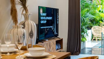 Smart TV, Netflix, serviços de streaming, escritórios