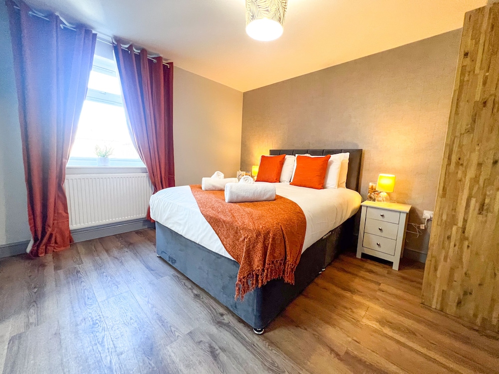 타이론 하우스 - 잉글랜드