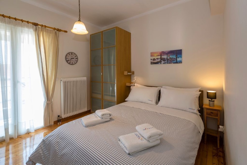 Pausa Verde - Recently renovated apt, private parking - Corfu Town | Vrbo