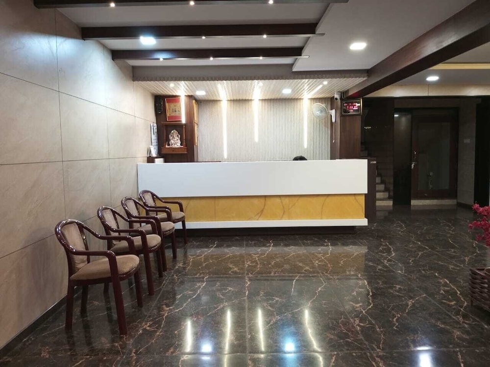 Our Accommodations At Hotel Pritam Park Are The Ideal Home Away From Home. - Jalgaon