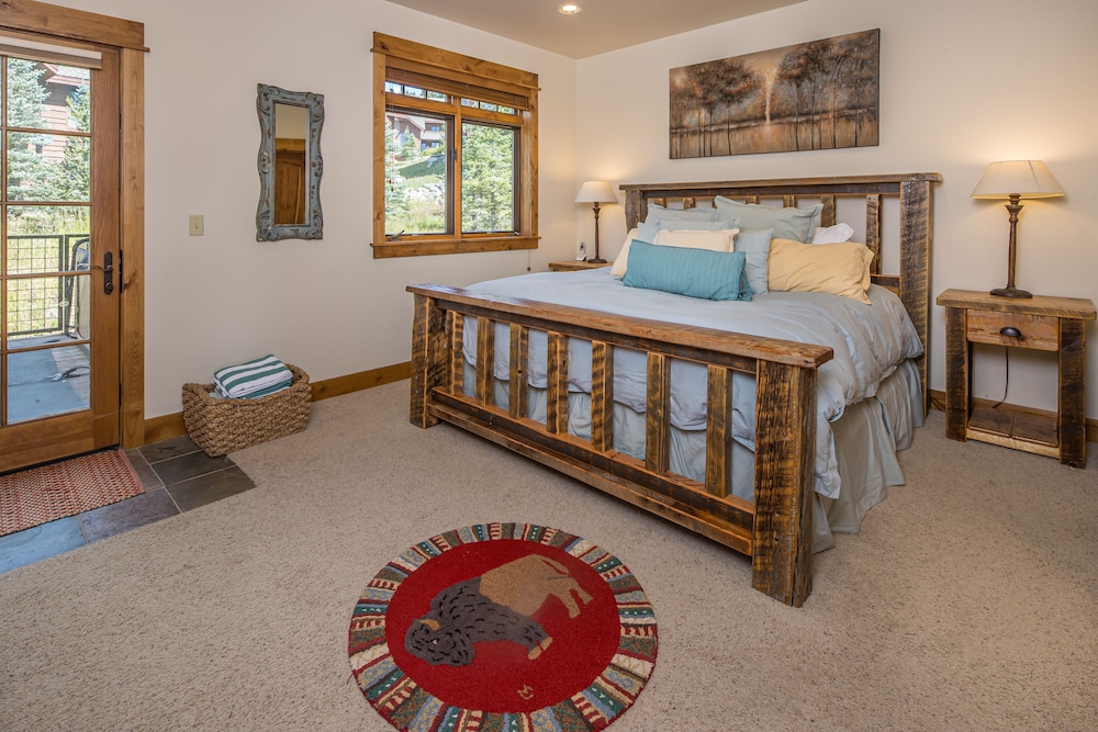 Private Hot Tub, Shuffleboard, Minutes To Big Sky Resort | Craigsky At Alpenglow - Big Sky, MT