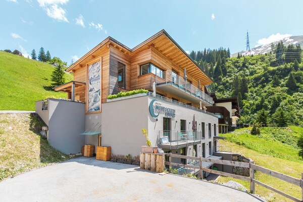 Mondschein Hotel And Chalet - Saint Anton am Arlberg