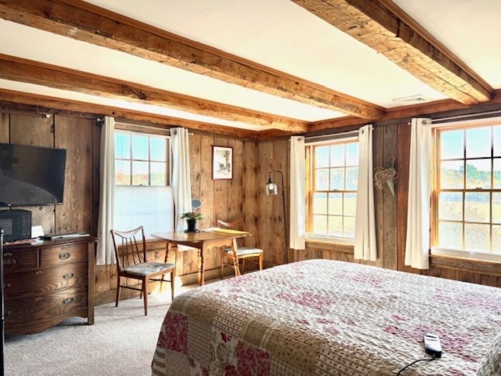 Farmhouse Setting Close To Popular Attractions-unit 3 Abbott Brook Inn - Maine