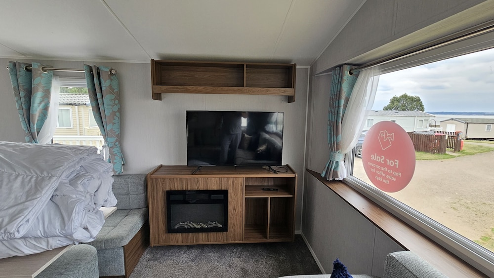 3 Bed Caravan On Haven All Hallows ( Kent Coast ) -