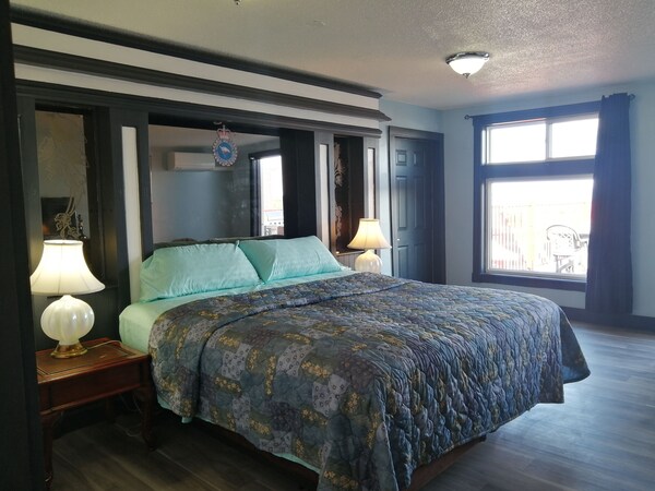 Digby Sailboat Suites - Digby