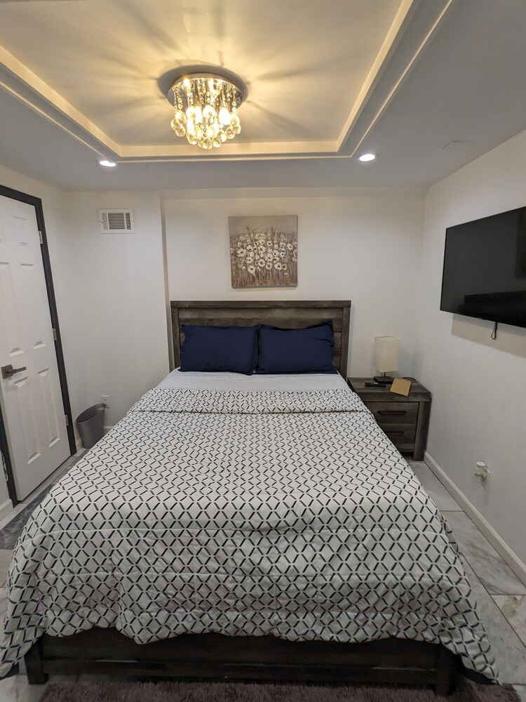 A beautiful house in Brookhaven, Atlanta with a huge back yard, No Pets ...
