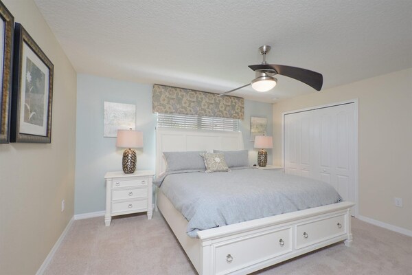 Charming 4 Bdr Townhome At Storey Lake Resort - Kissimmee, FL