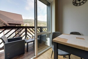 Apartamento clássico | Sacada