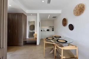 Suíte estúdio júnior | Cozinha privada | Frigobar, cooktop, máquina de café expresso, chaleira elétrica