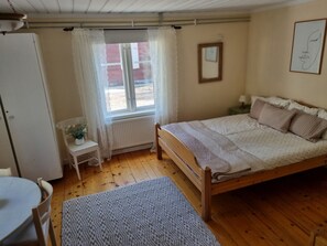 Wi-fi grátis, roupa de cama fornecida 