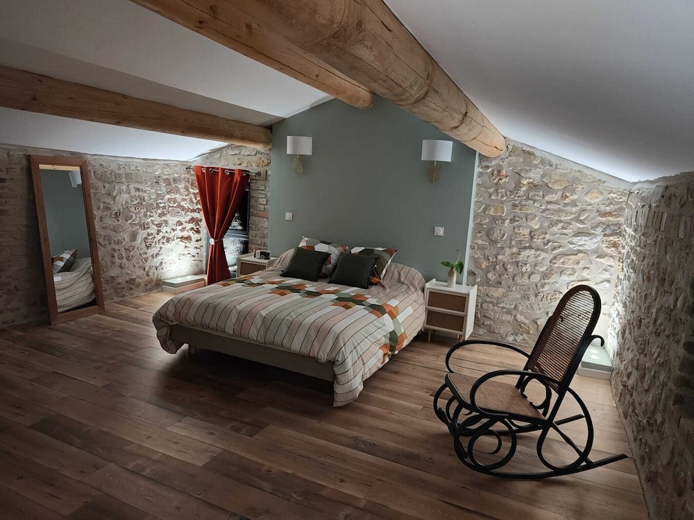 Séjour Romantique Avec Spa Privatif - Alès