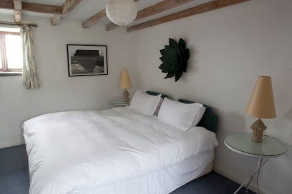 Superb barn conversion set within private grounds with Atlantic view ...