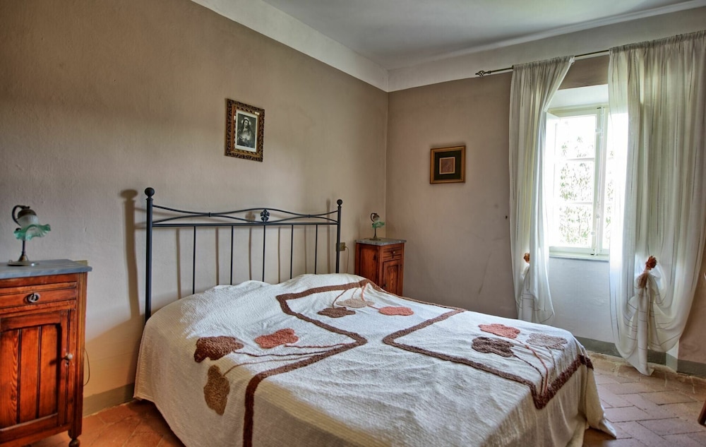 Vescovo - Gualdo ,Tuscany - Camaiore