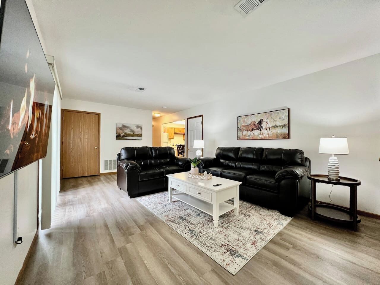 Destiny's Charming Remodeled 2 Bed Gem Middletown - Middletown, OH