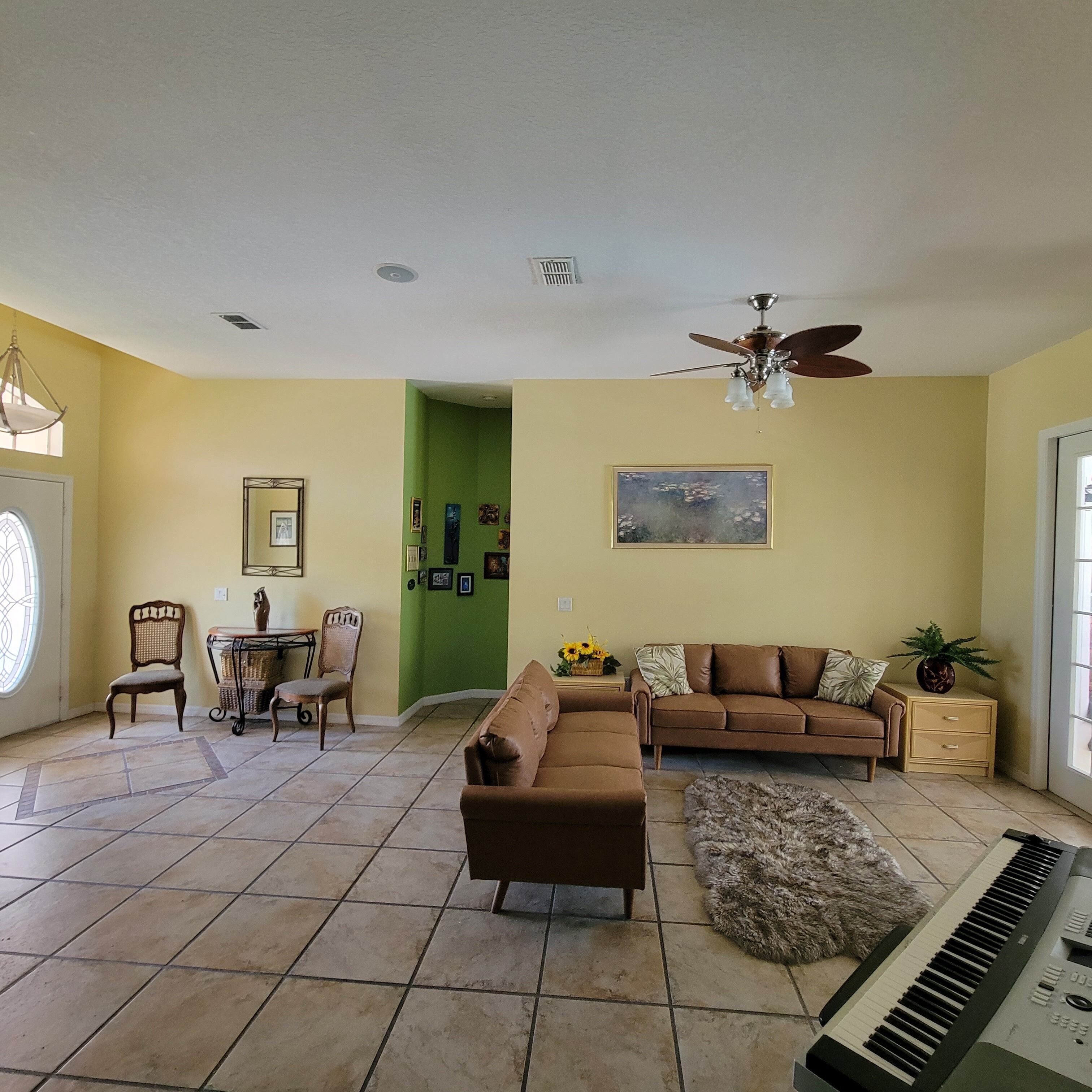 Beautiful 4 Br-2.5 Bath-office-golf Course-pool-hot Tub-sleeps 9-dog Friendly! - Spring Hill, FL