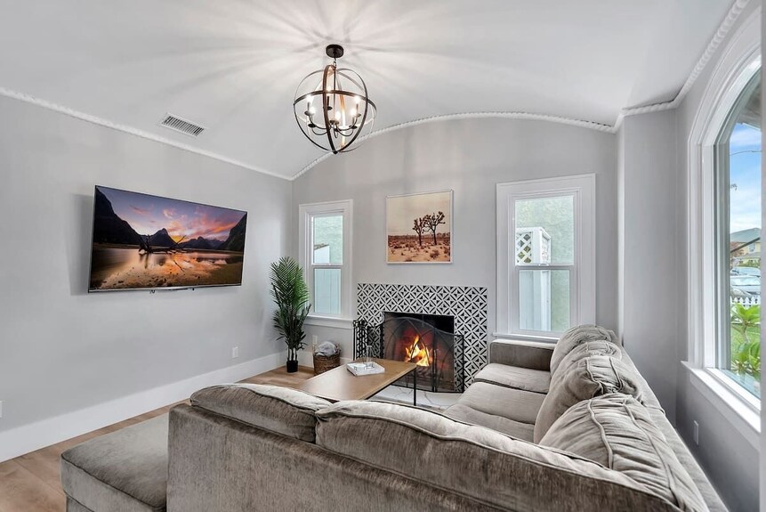 Steps To 2nd Street Dining And Shopping, Entire House In Belmont Shore - Long Beach, CA