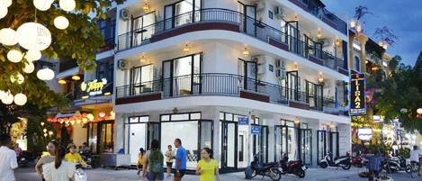 Fachada da propriedade