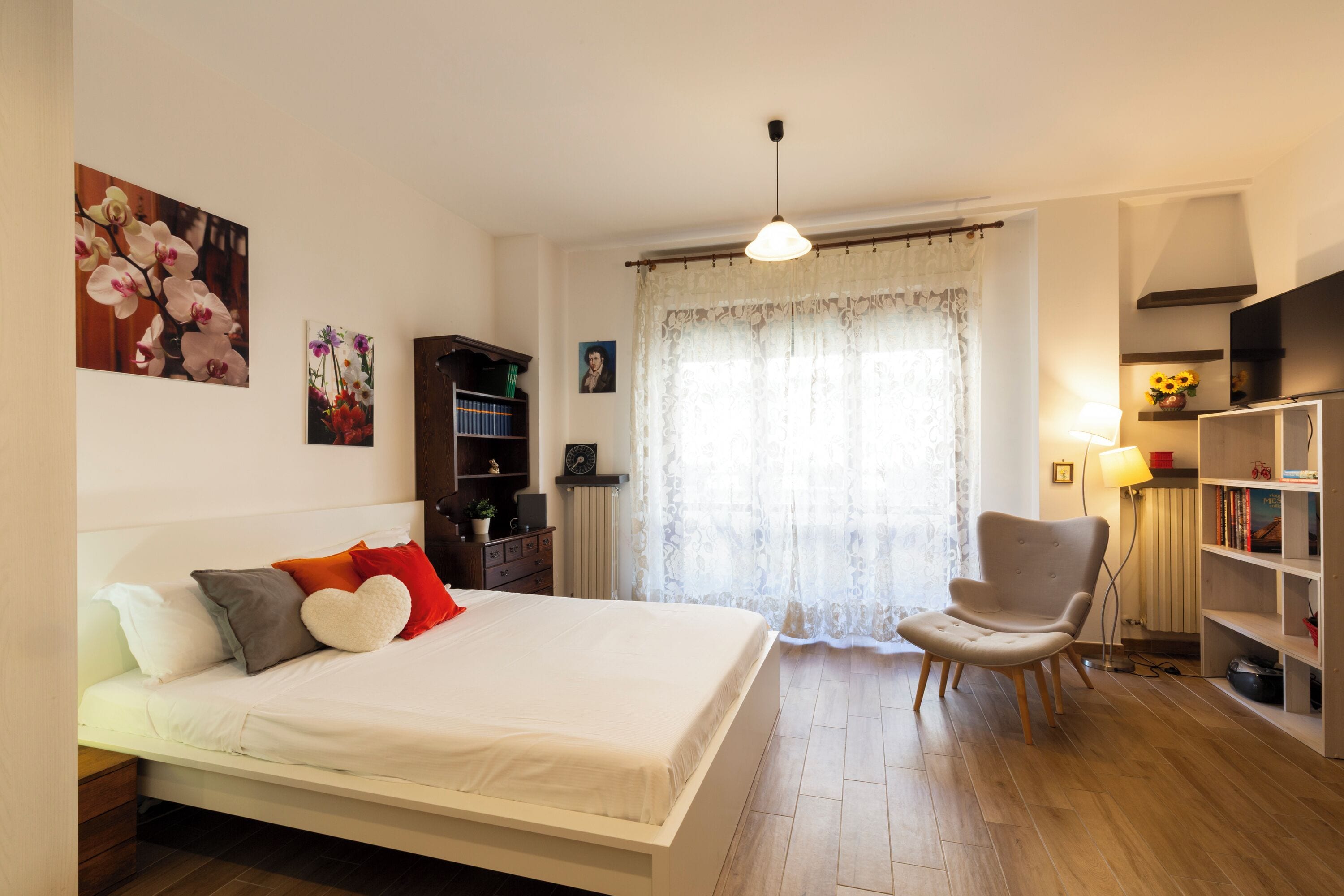 Estúdio Comfort | Sala de estar | Smart TV de 40 polegadas com canais digitais 