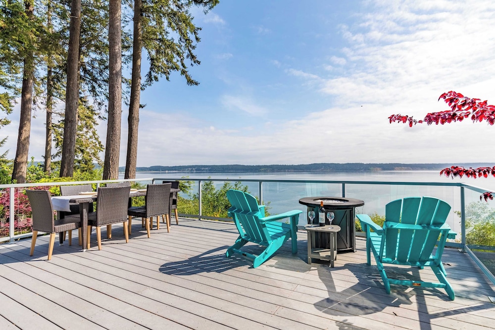 Saratoga Vista By Avantstay Waterfront Views - Langley
