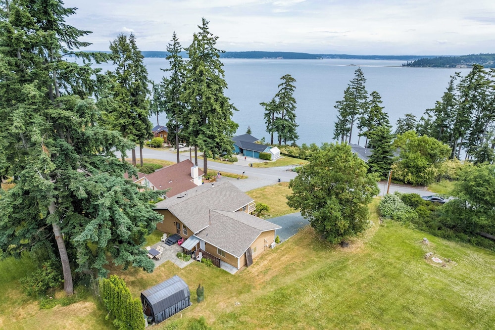 Camano Vista Paradise By Avantstay Private Beach - Langley