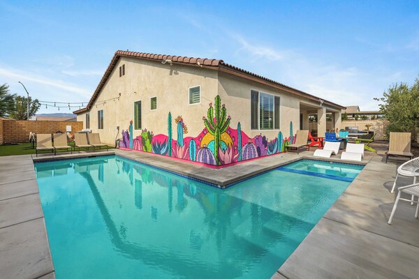 Kaleidoscope By Avantstay Colorful Escape + Pool - Joshua Tree National Park
